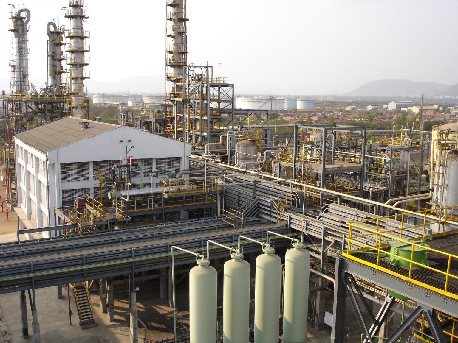 HPCL, Mittal aims to invest USD 3 bn to set up Bhatinda petchem unit ...