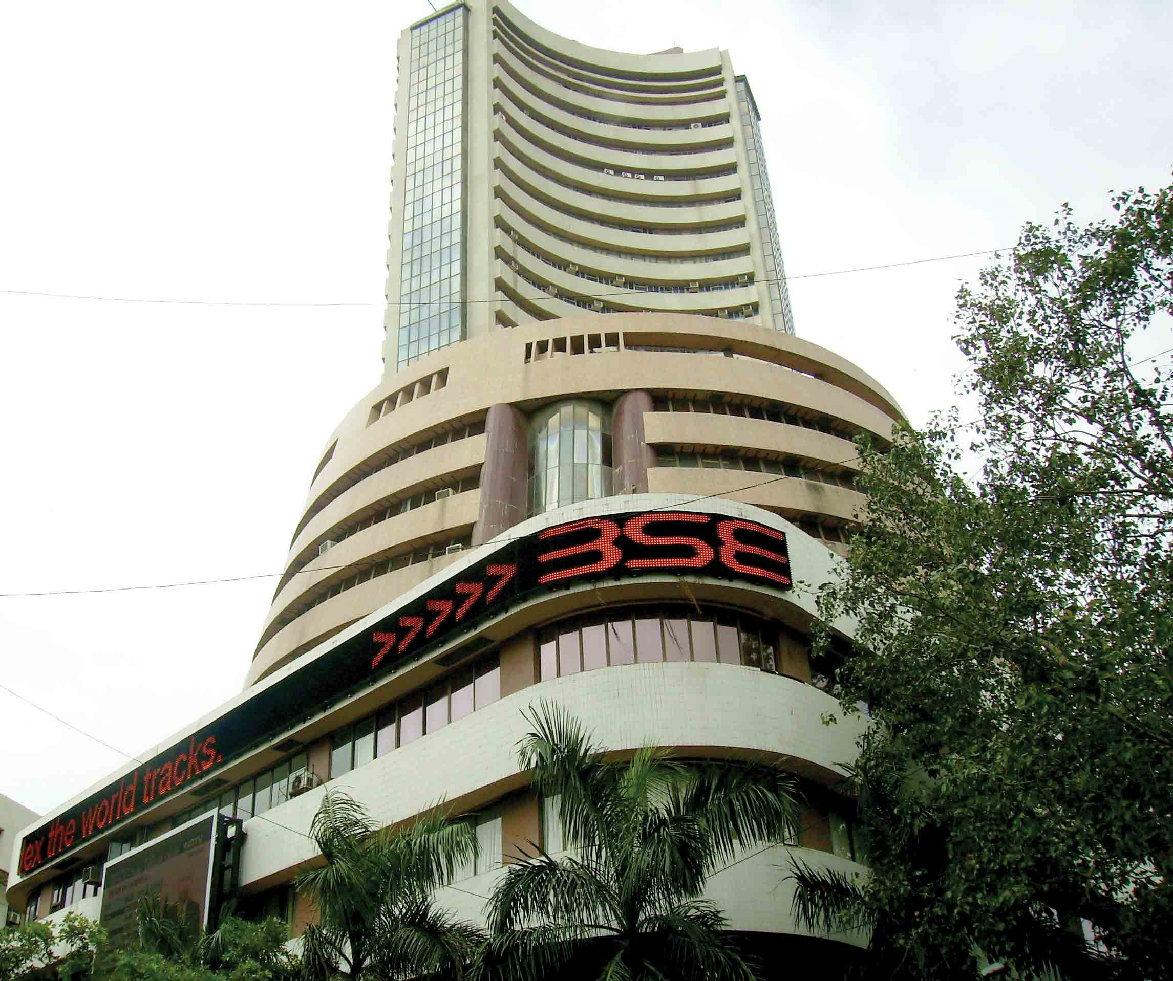 Veranda Learning Shares List at Premium on BSE - Equitypandit