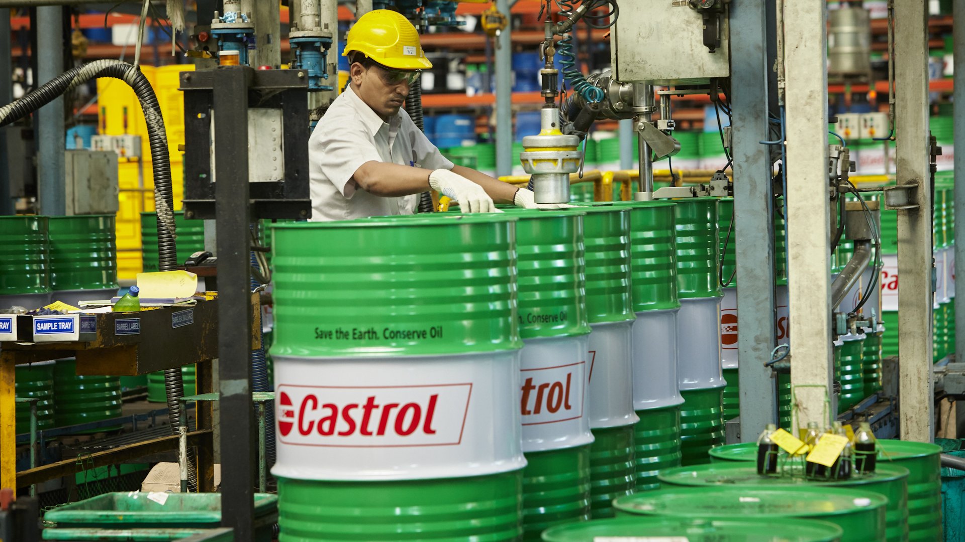 Robust Q1 Results Drive Castrol India Stock 7% Higher - Equitypandit