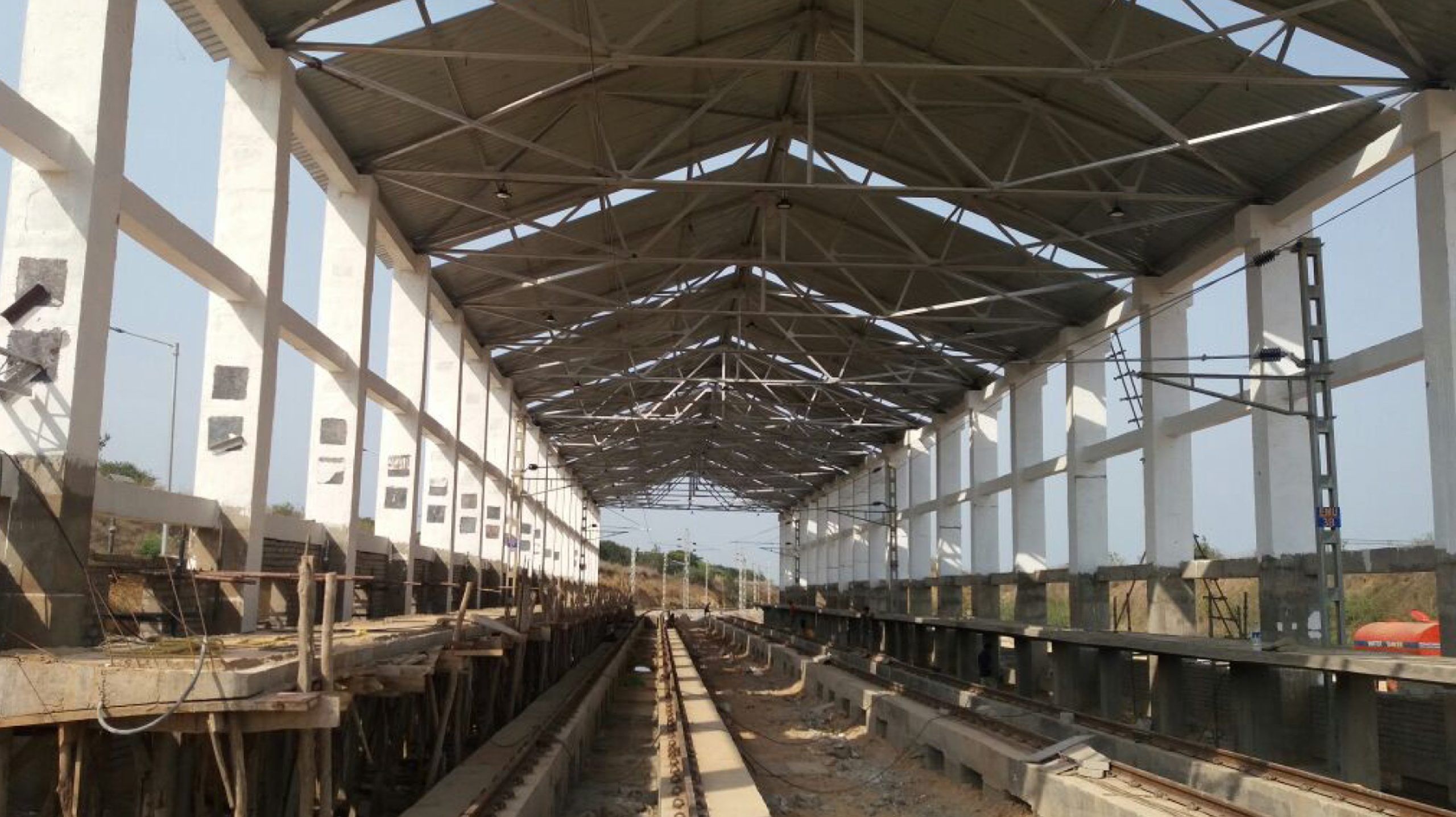 G R Infraprojects Soars 5% After Winning Rs 587.59 Crore Order from ...