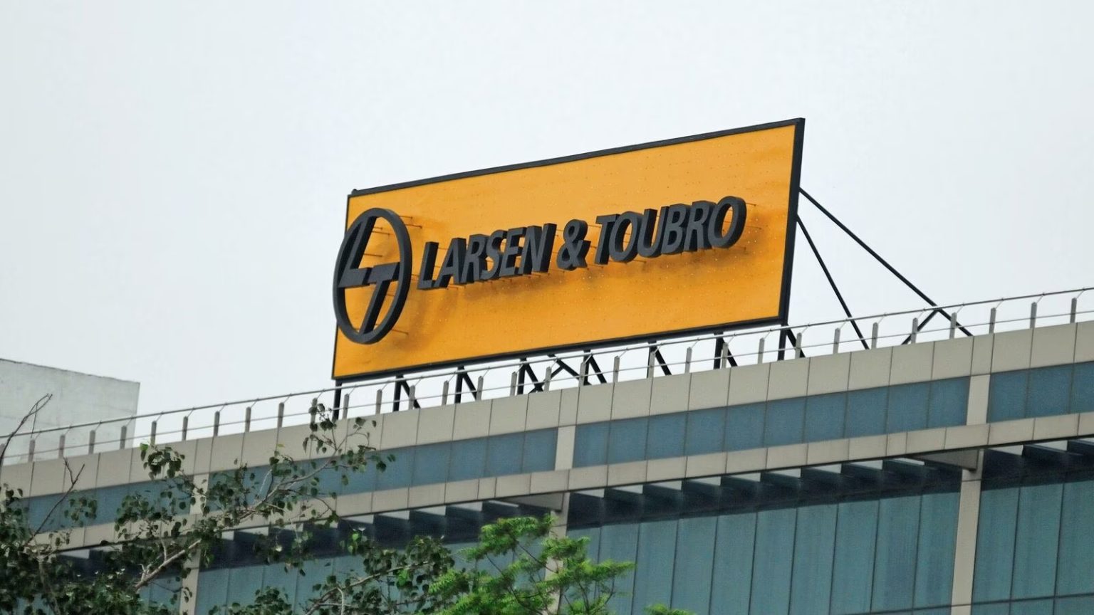 Larsen and Toubro Wins an Order Worth Rs 1,000-2,500 Crore for Perdaman ...